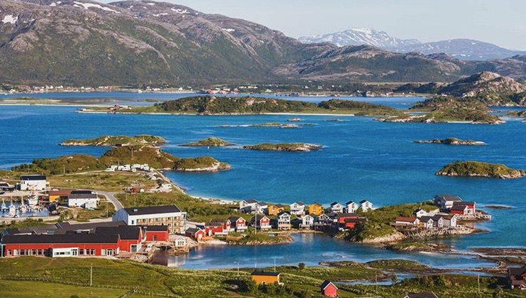 The Norwegian island that wants to get rid of time - Curiosify
